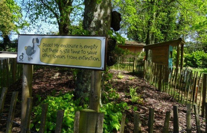 Durrell: From Dodos to Reptiles | Lady of the Zoos